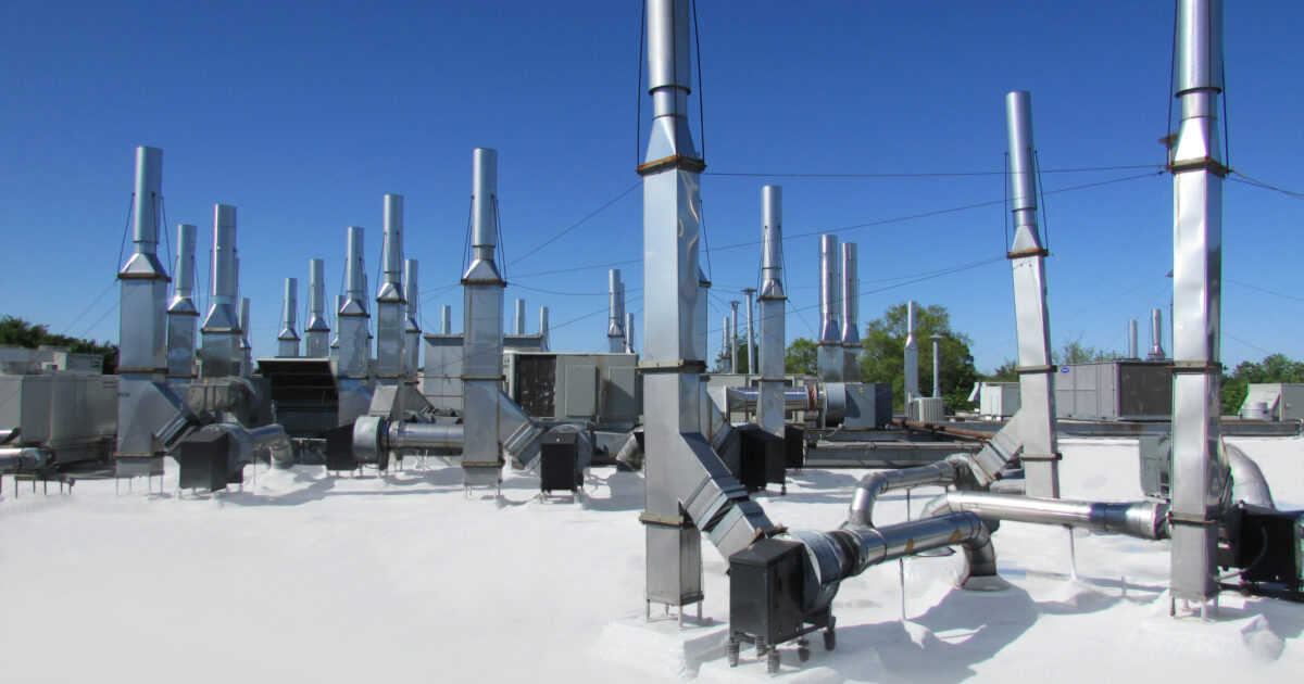 Commercial Roofing Solutions | SKYTITE® Spray Foam Roofing… | BASF SPF